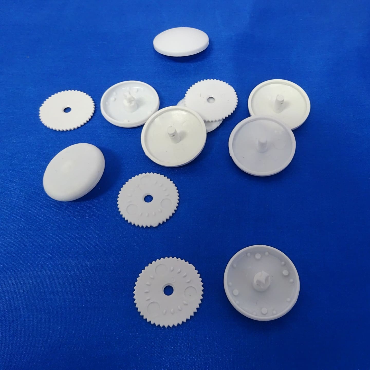 Cover Buttons 29mm Plastic | Fabric Land