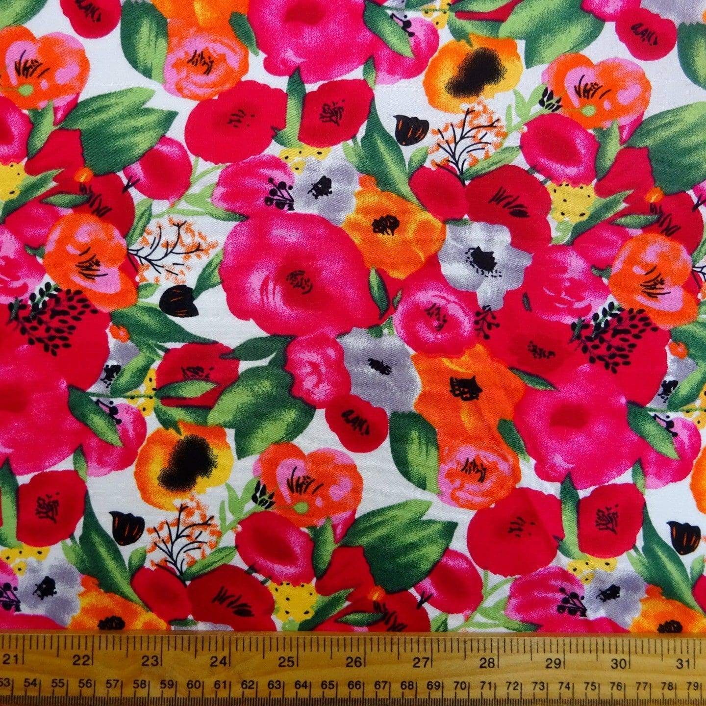 McCall's Sewing Pattern 8285 | Fabric Land
